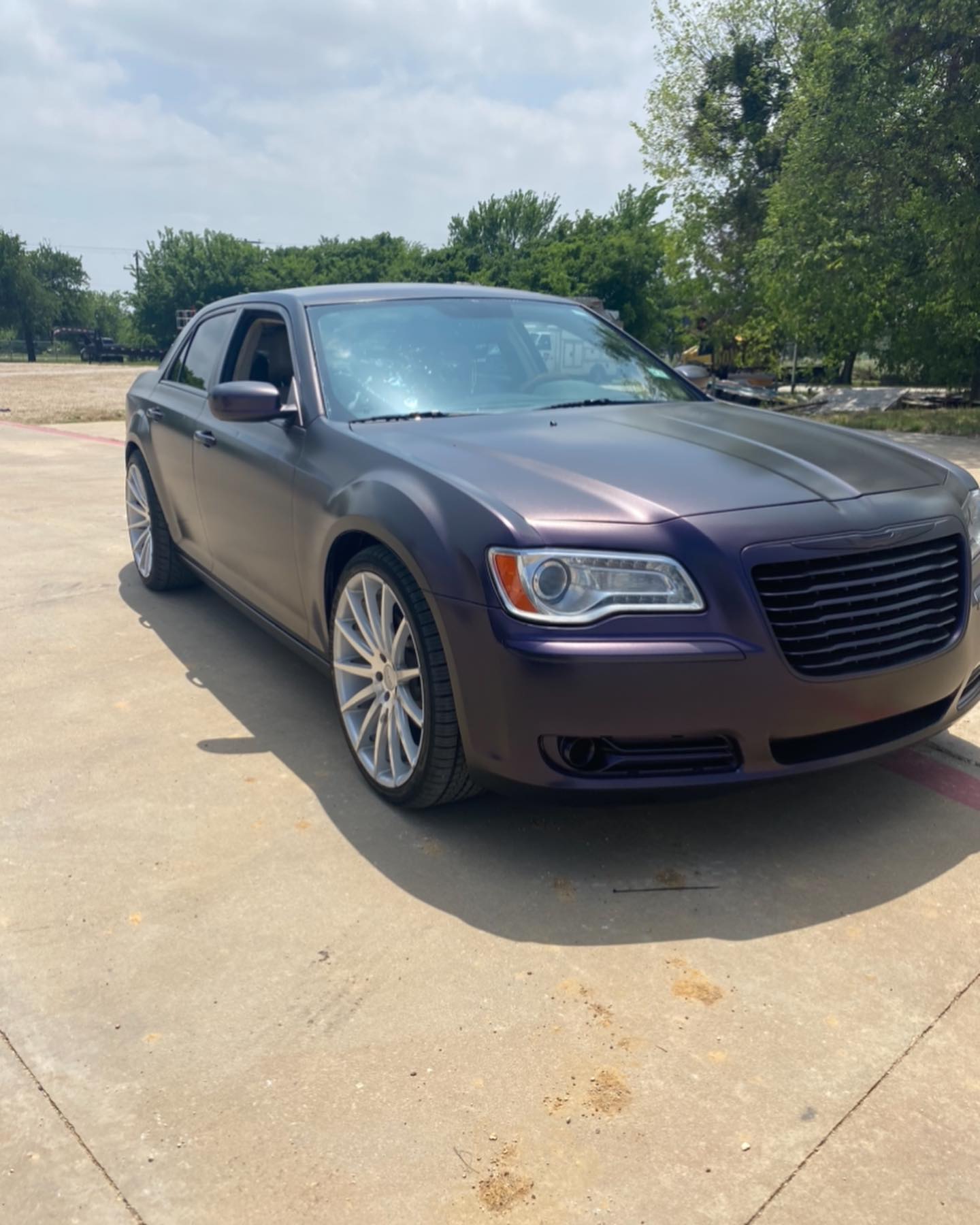@legendarywrapsdfw Purple rain chrysler 300 2 – DipStick Jax